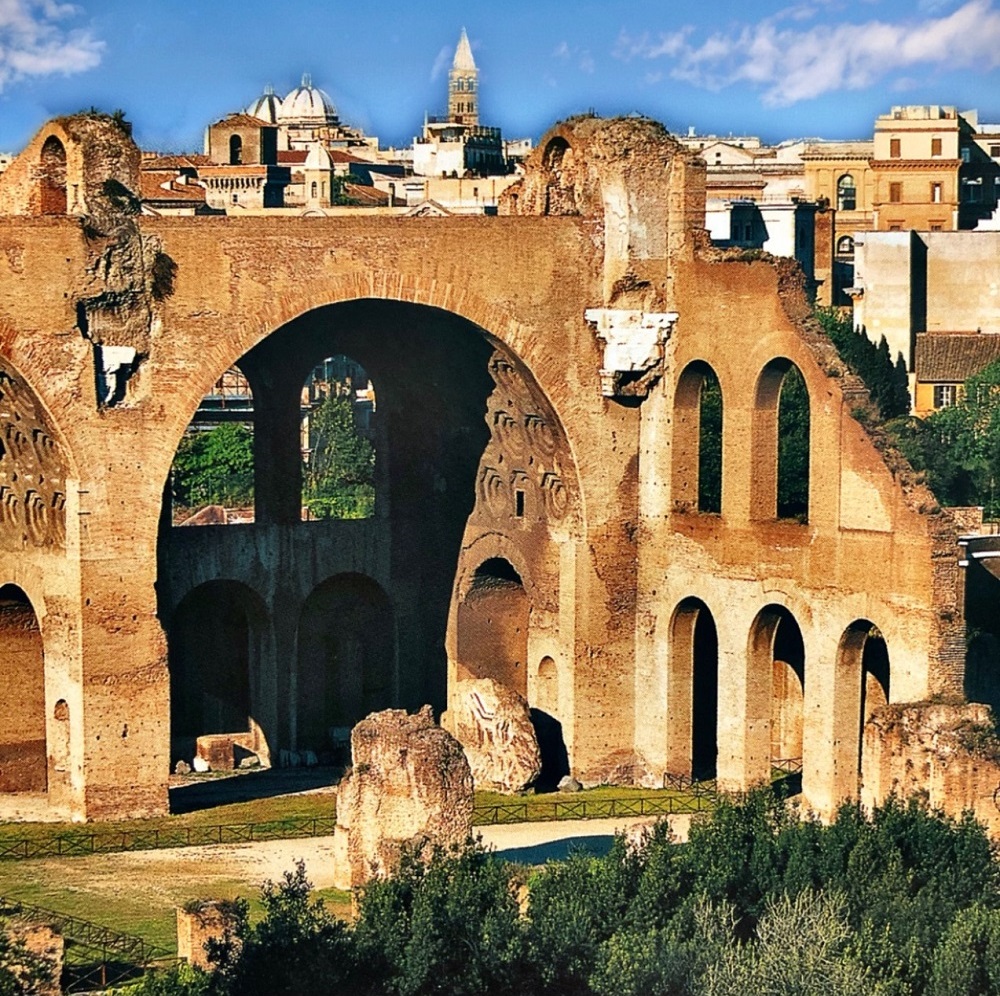 Antiikin Rooma Valokuvin: Maxentiuksen ja Konstantinuksen Basilika ...
